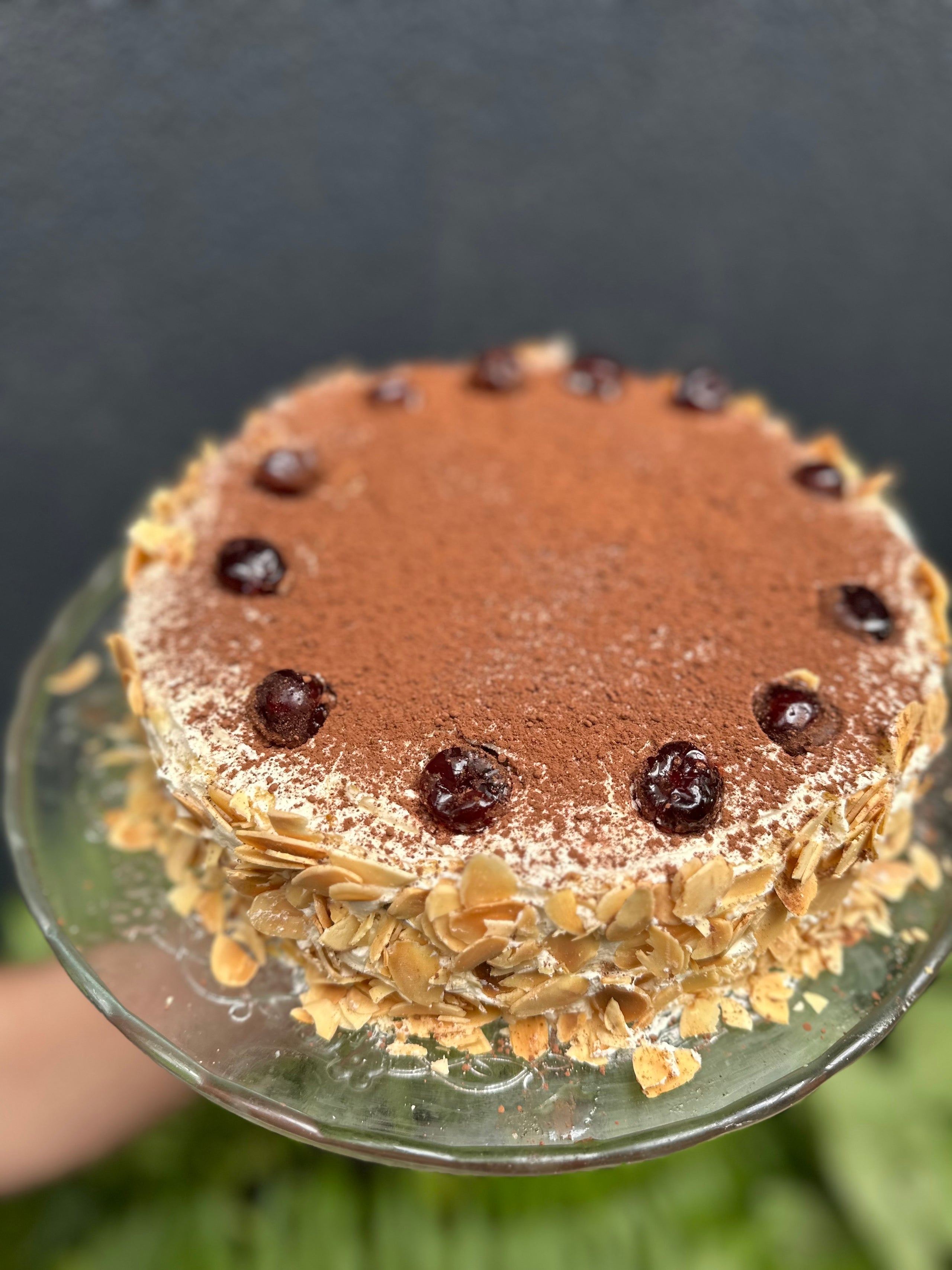Continental Cake 10 inch serves 8-10 people | Eat Cannoli